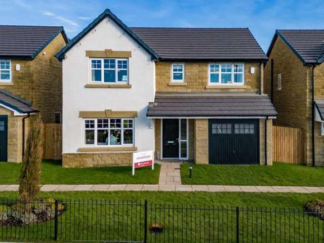 4 Bedroom Detached House