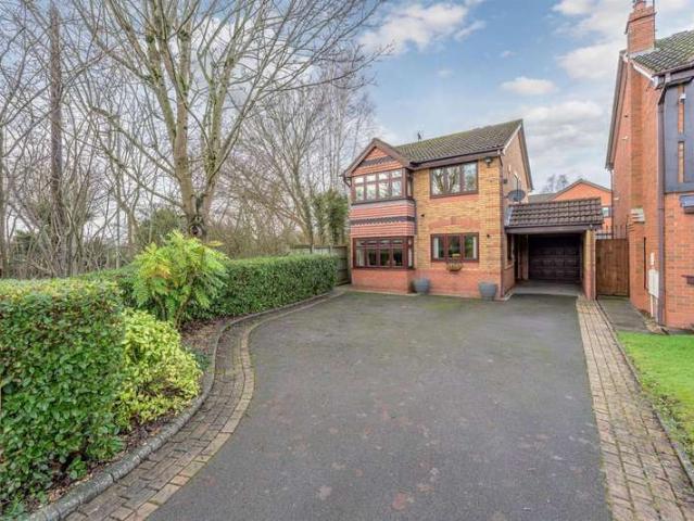 4 Bedroom Detached House