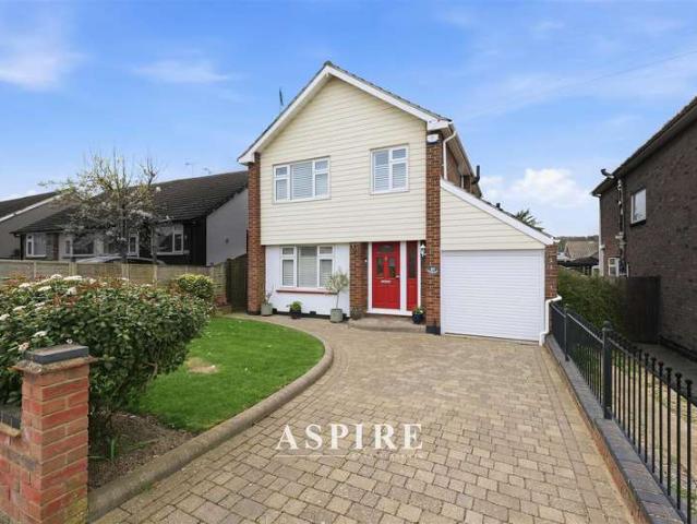 4 Bedroom Detached House