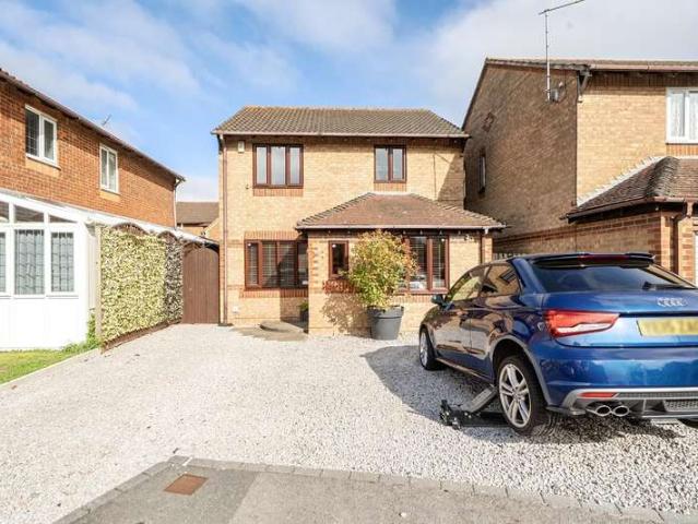 4 Bedroom Detached House