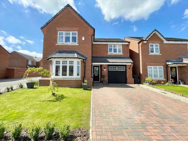 4 Bedroom Detached House