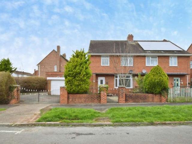 4 Bedroom Detached House