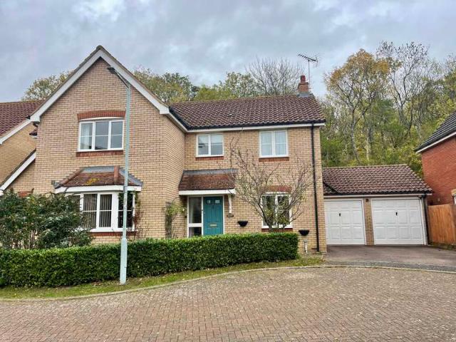 4 Bedroom Detached House