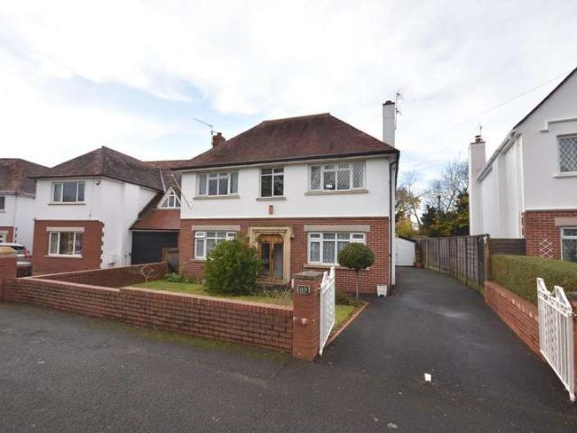 4 Bedroom Detached House