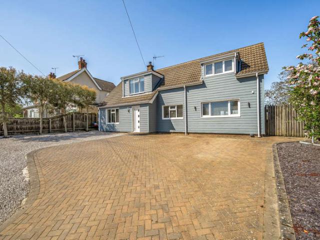4 Bedroom Detached House