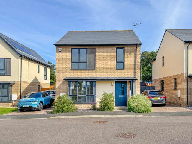 4 Bedroom Detached House