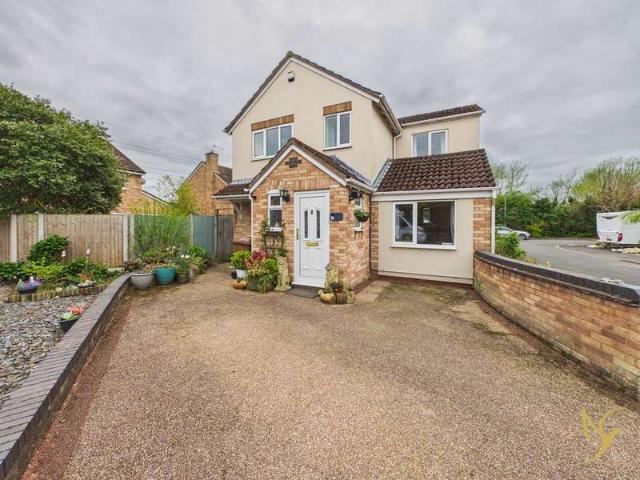 4 Bedroom Detached House