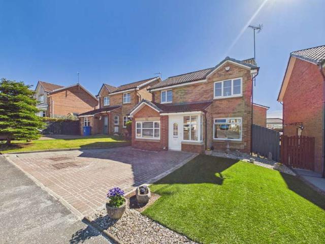 4 Bedroom Detached House