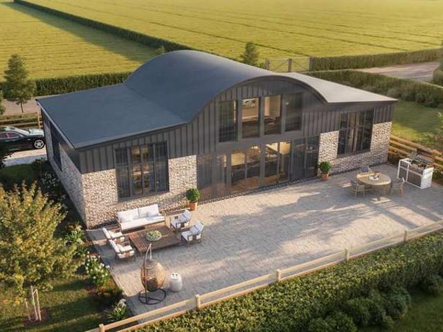 4 Bedroom Detached House