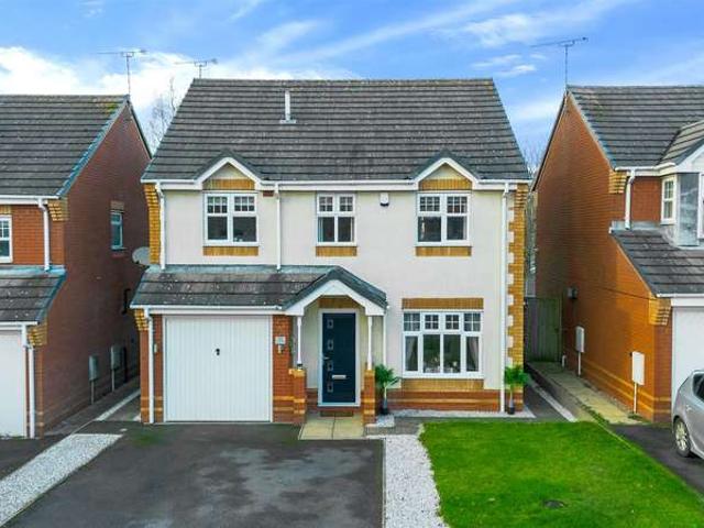 4 Bedroom Detached House