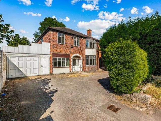 4 Bedroom Detached House
