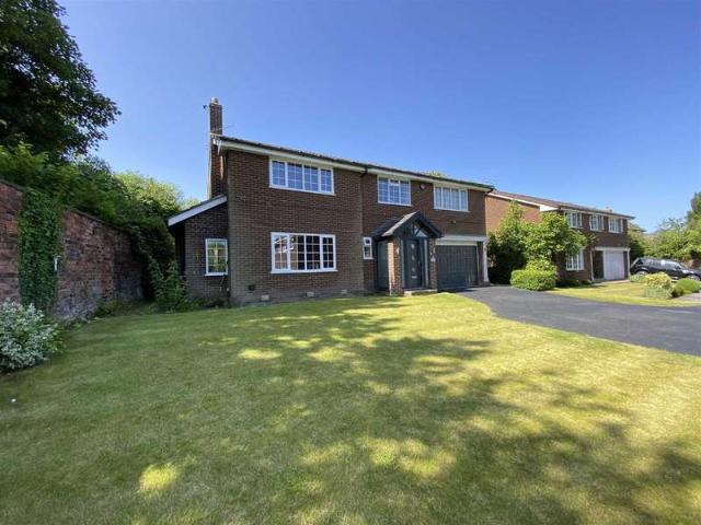 4 Bedroom Detached House