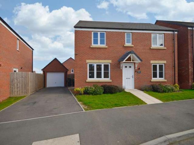 4 Bedroom Detached House