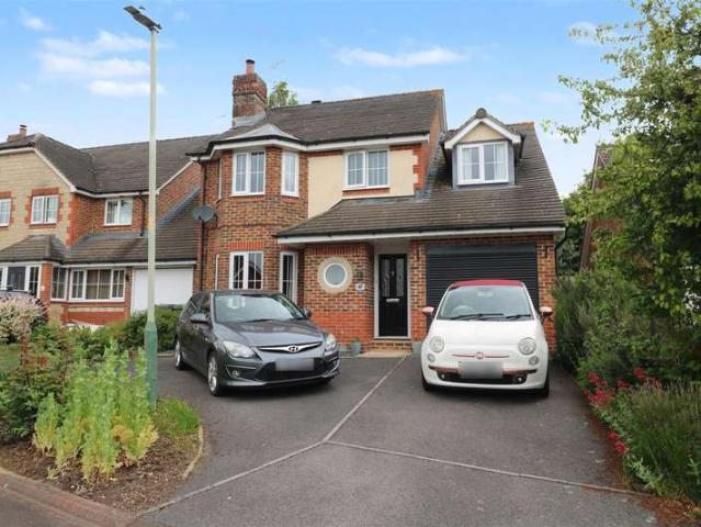 4 Bedroom Detached House