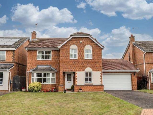 4 Bedroom Detached House