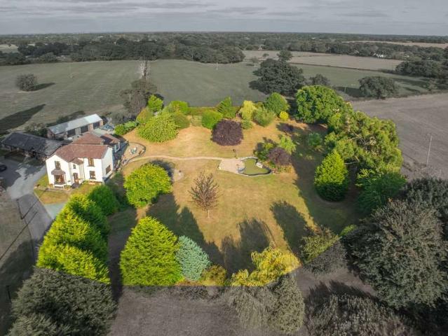 4 Bedroom Detached House