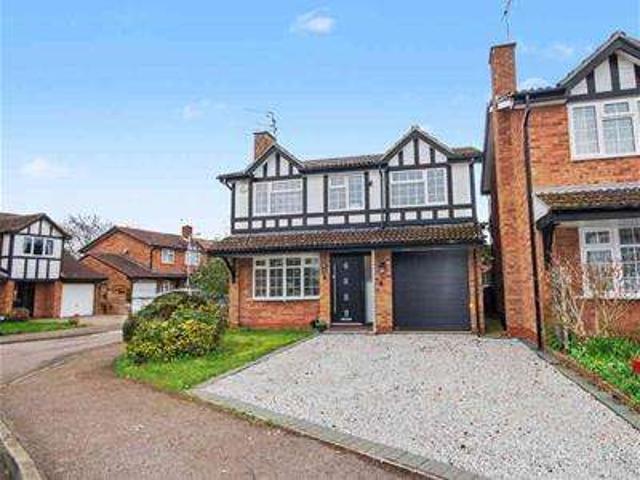 4 Bedroom Detached House