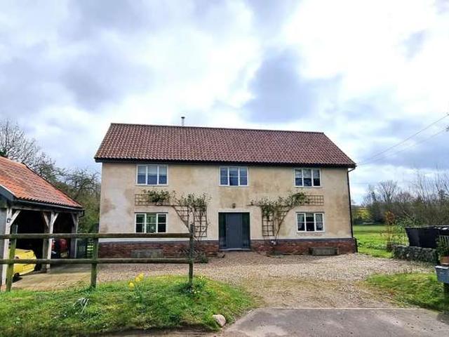 4 Bedroom Detached House