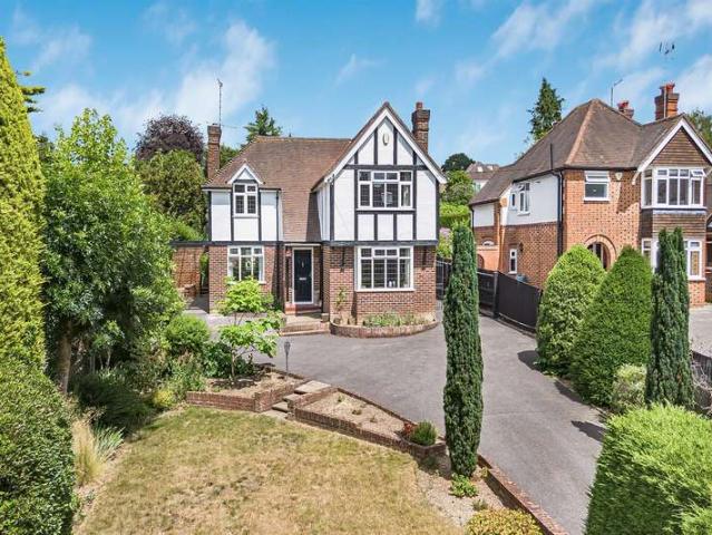 4 Bedroom Detached House