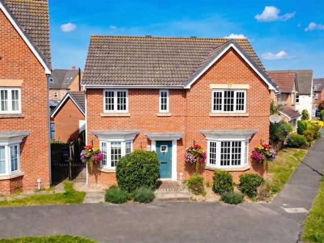 4 Bedroom Detached House