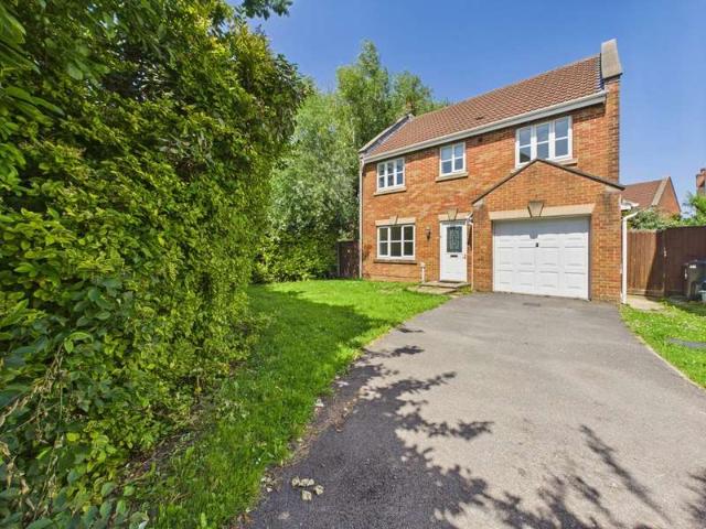4 Bedroom Detached House