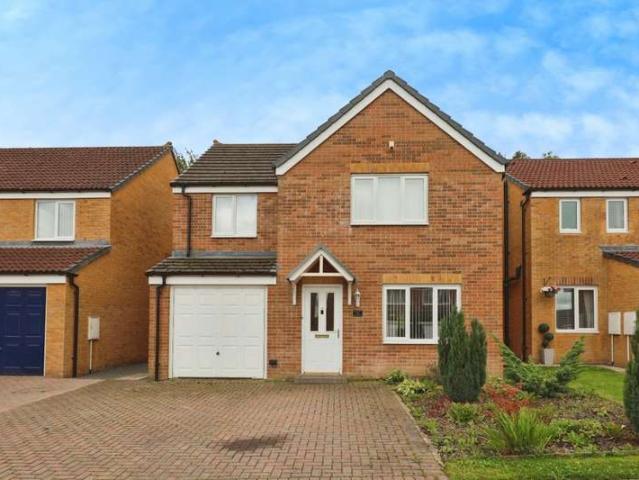 4 Bedroom Detached House