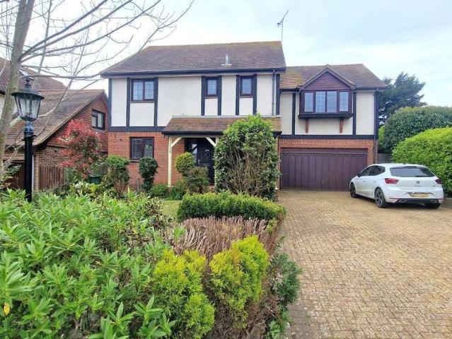 4 Bedroom Detached House