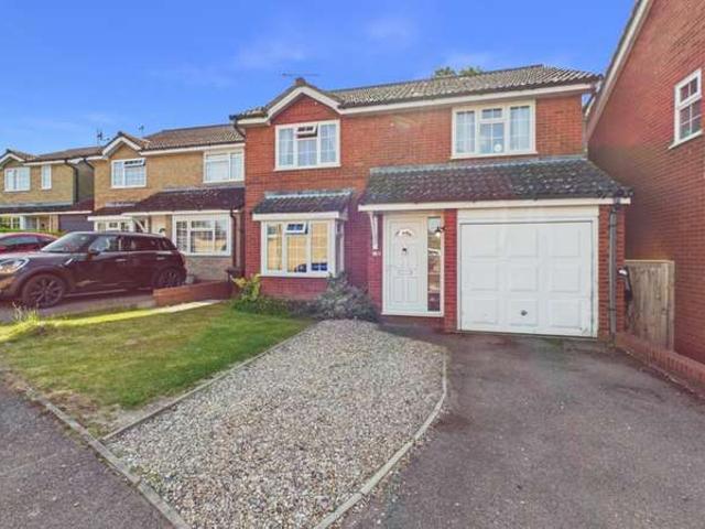 4 Bedroom Detached House