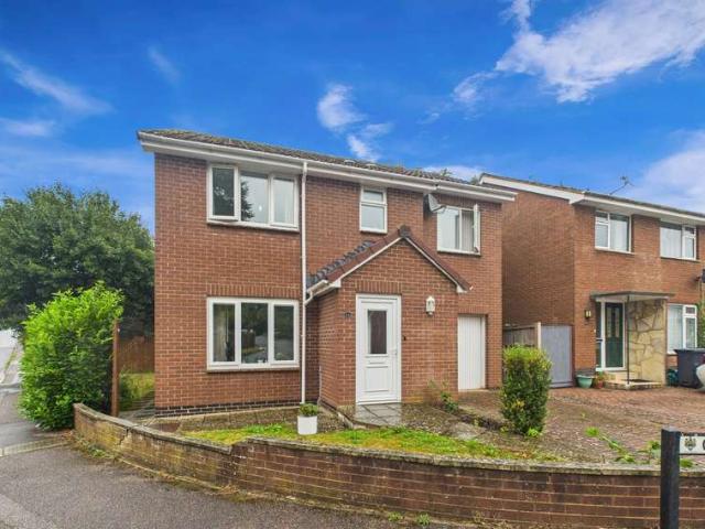 4 Bedroom Detached House