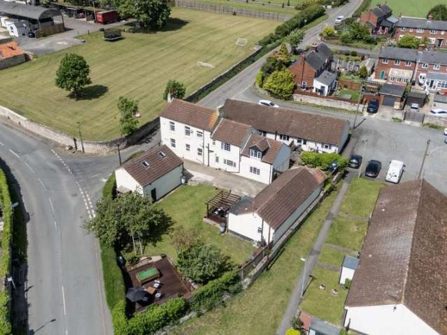4 Bedroom Detached House