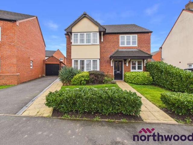 4 Bedroom Detached House