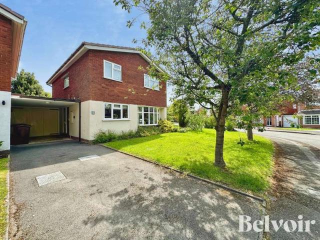 4 Bedroom Detached House