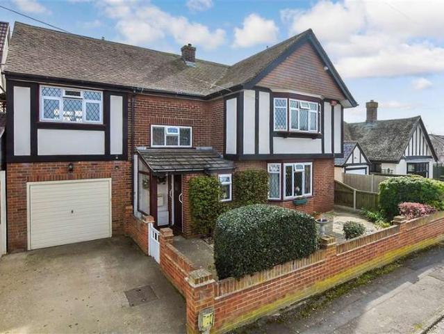 4 Bedroom Detached House
