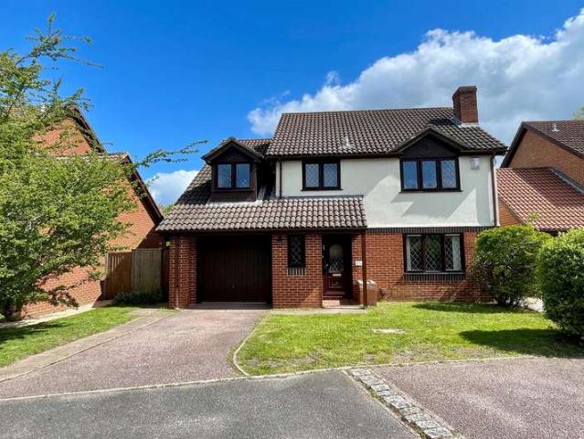 4 Bedroom Detached House