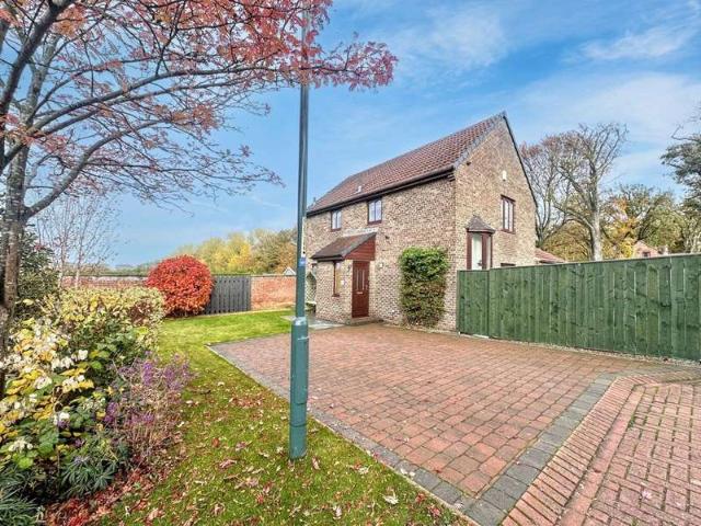4 Bedroom Detached House