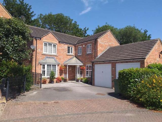 4 Bedroom Detached House