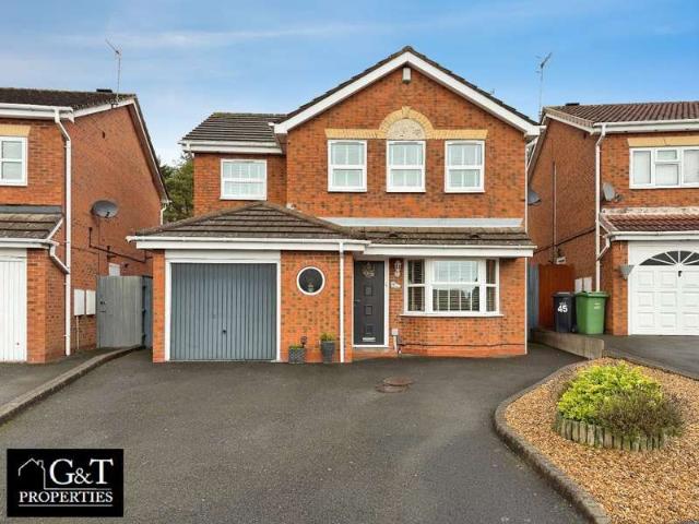 4 Bedroom Detached House
