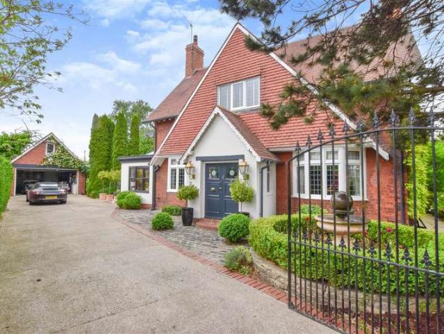 4 Bedroom Detached House