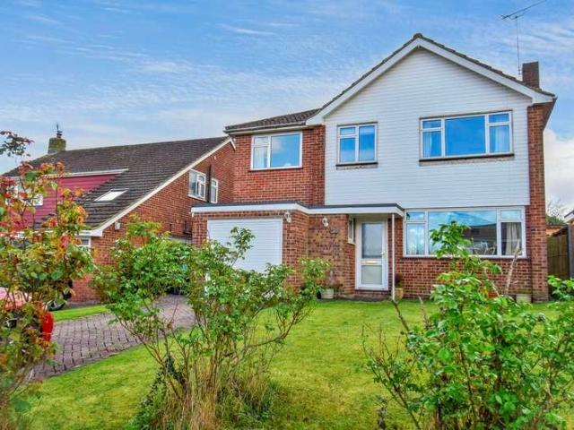4 Bedroom Detached House