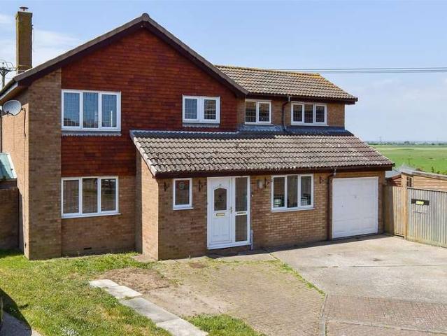 4 Bedroom Detached House