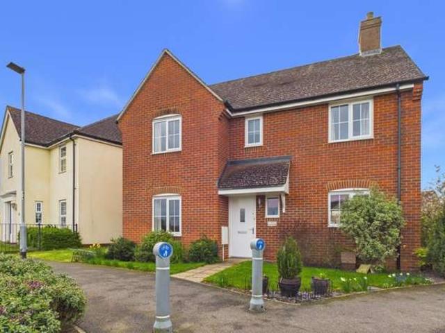 4 Bedroom Detached House
