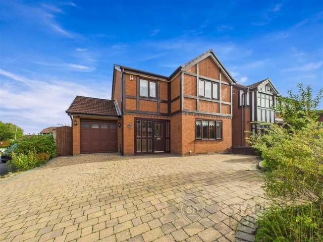 4 Bedroom Detached House