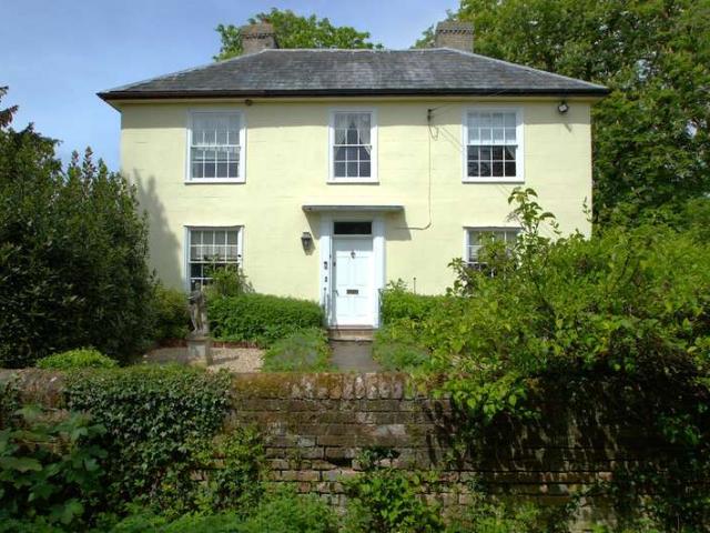 4 Bedroom Detached House