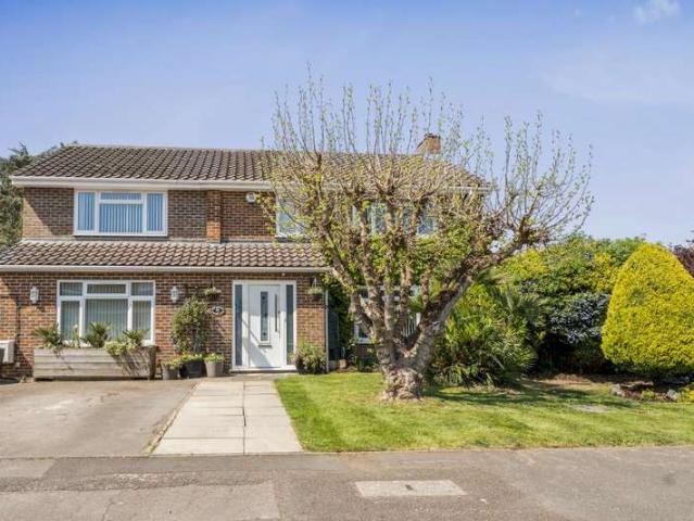 4 Bedroom Detached House