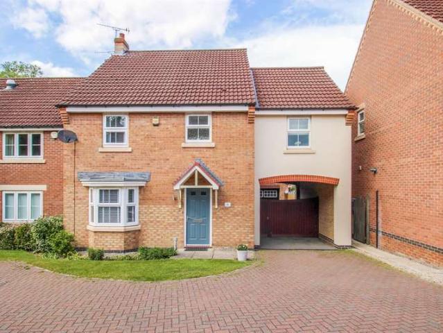 4 Bedroom Detached House