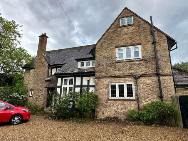 4 Bedroom Detached House