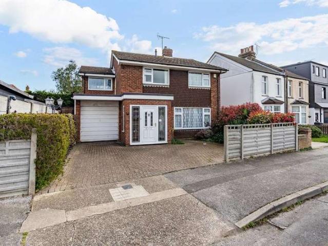 4 Bedroom Detached House