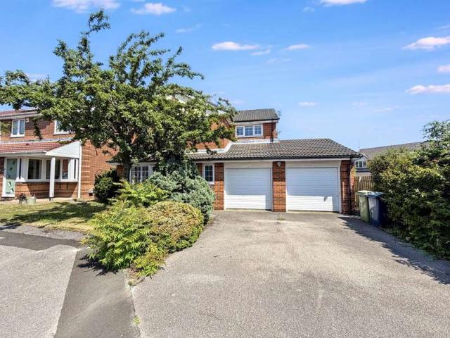 4 Bedroom Detached House