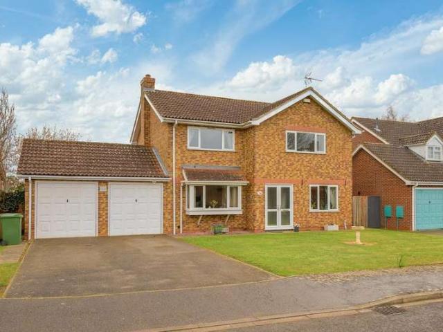4 Bedroom Detached House