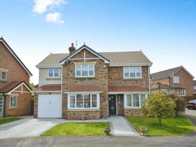 4 Bedroom Detached House
